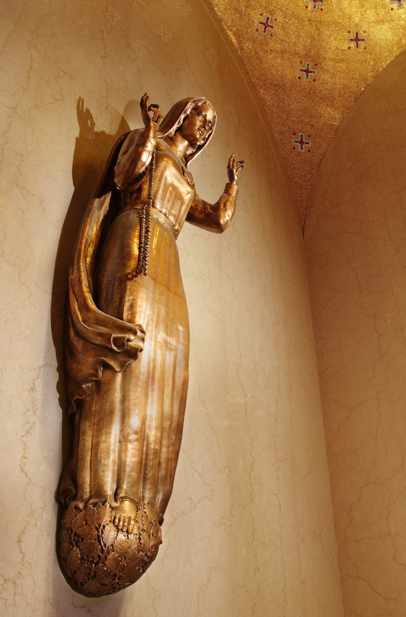 The Enduring Light of Fatima: Wisdom from 3 Popes - National Shrine of ...